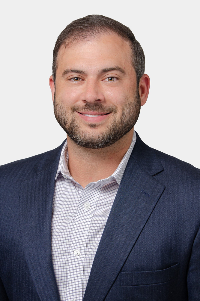 Cody Toomey Headshot - Mammoth Carbon Products